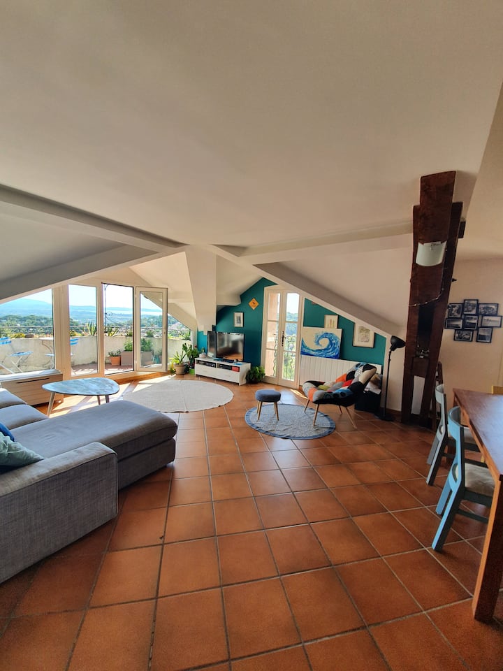 Appartement Atypique Avec Vue Mer Imprenable - Hyères
