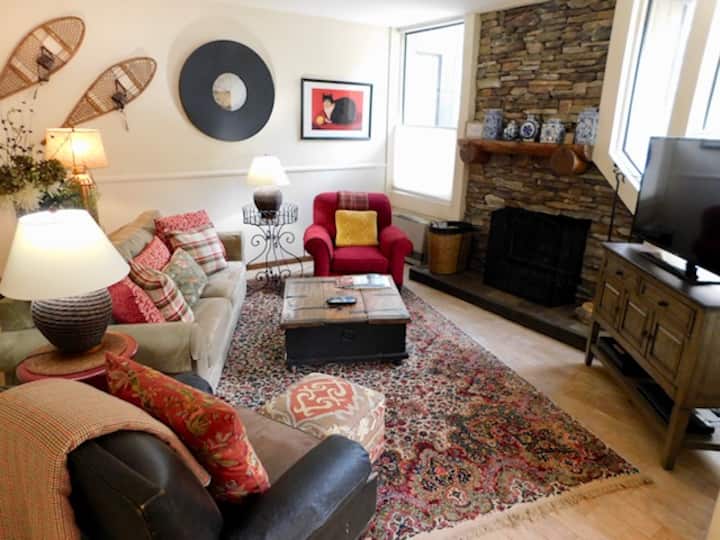 Rio Hondo Condominiums-taos Ski Valley 2bdrm #212 - Taos Ski Valley, NM