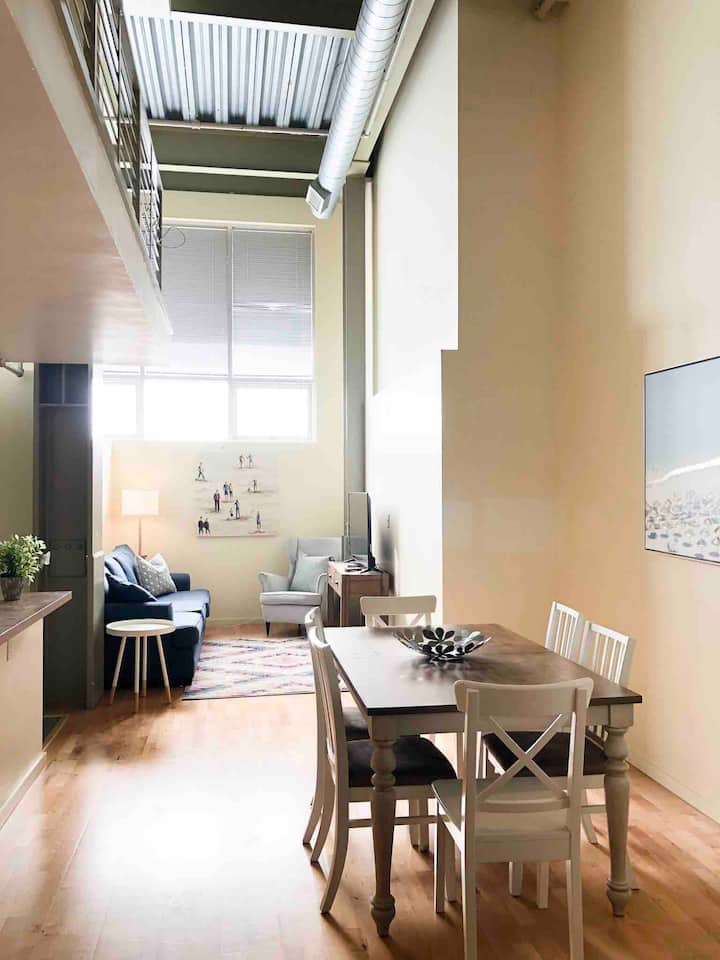 Spacious 2bedrooms Loft,walk To Convention - Coronado, CA