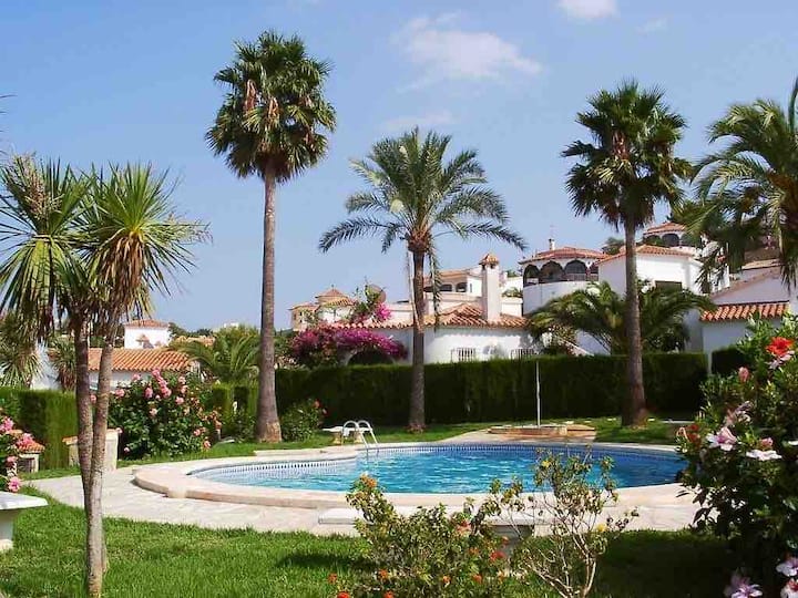Casa Completa Muy Acogedora Con Jardín Y Piscina - Dénia