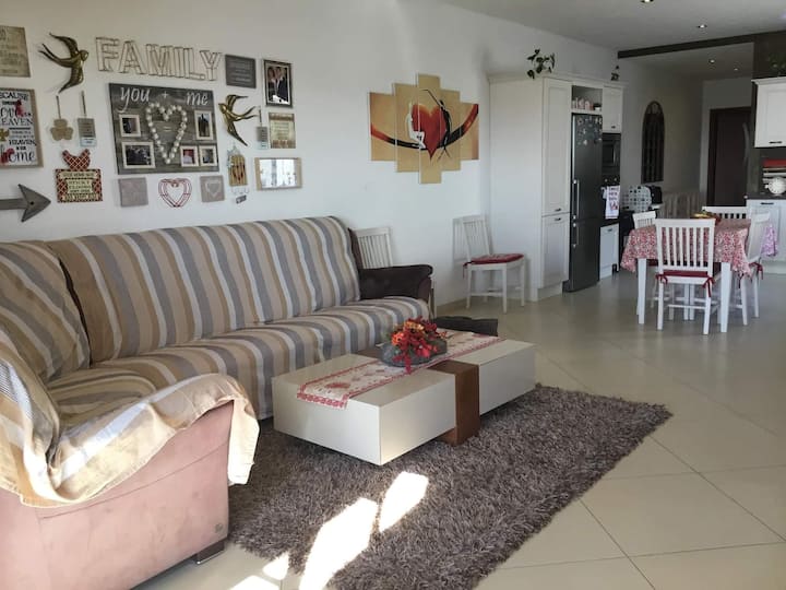 Private Double Bedroom In Central Malta - Malta