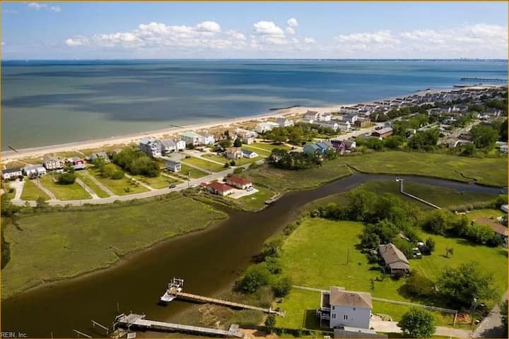 Buckroe Beach Beauty - Hampton, VA