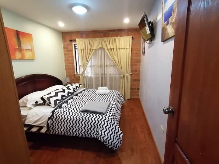 Suite Subterranea En Fantastica Zona Residencial. - Cuenca