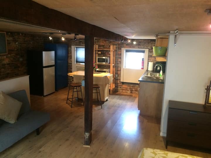 Federal Hill Studio - Baltimore, MD