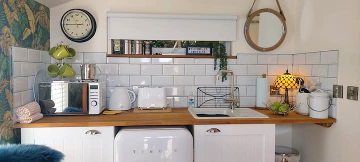 Cwtch@24-cosy Cabin Near The Coastline Of Gower. - The Mumbles