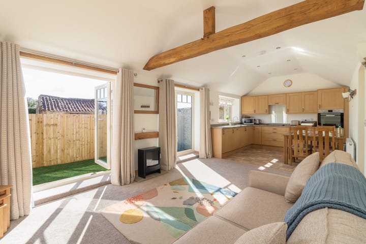 Beautifully Appointed 1 Bedroom Cottage-fab Views! - Helmsley