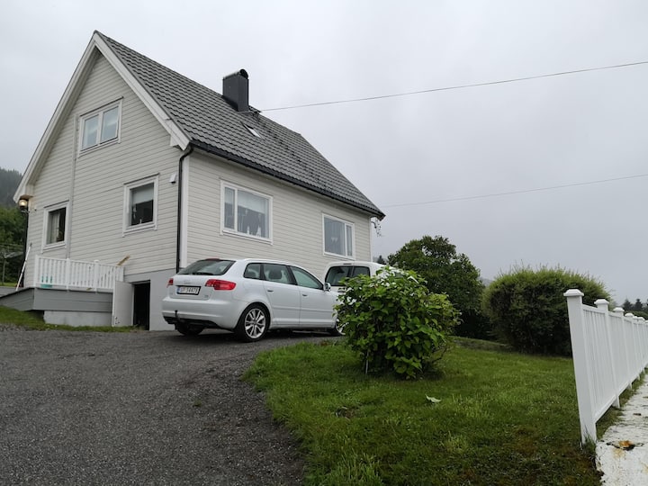 Hytte Nær Sjøen - Norway