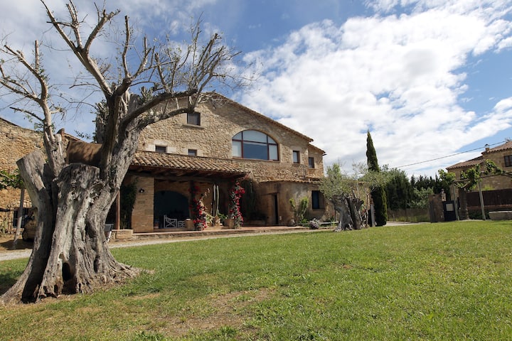 Maison Du 18ème Siècle, 20p, Piscines, Plages 17km - Banyoles