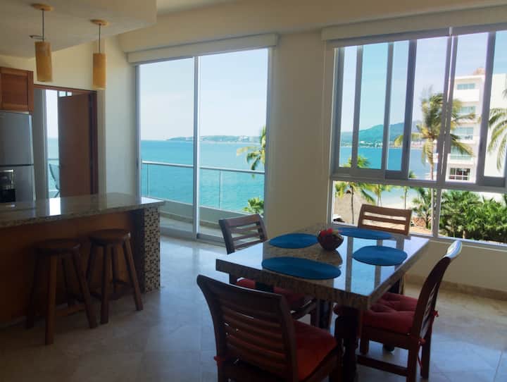 Vista Al Mar Lateral 2 Dormitorios,estacionamiento - Bucerías