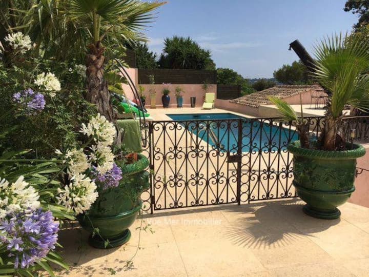 Maison Indépendante Dans Bastide Provençale - Cannes