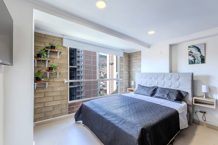 Cozy Loft | High Floor In Downtown - Medellín, Colombia