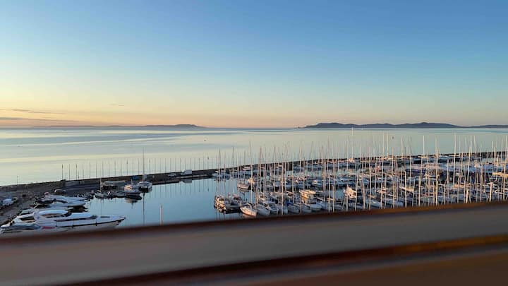 Port De Plaisance Hyères .Vue 360 Degrés - 波克羅勒島