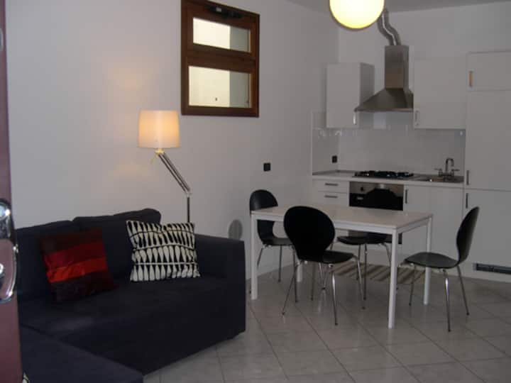 Bilocale Zona Loreto Metro Linea 1 - 밀라노