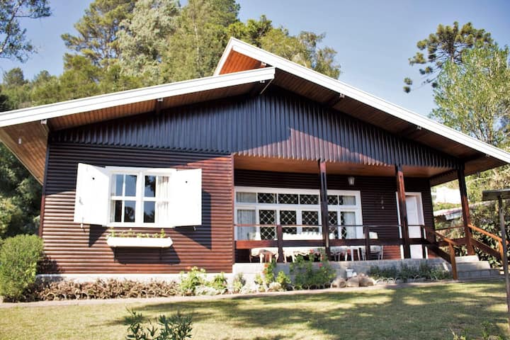 Casa Refúgio Em Campos Do Jordão - Campos do Jordão