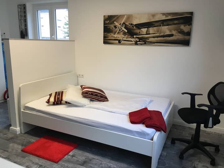 Für Geschäftsreisende Wohnung Mit Parkplatz - Stuttgart