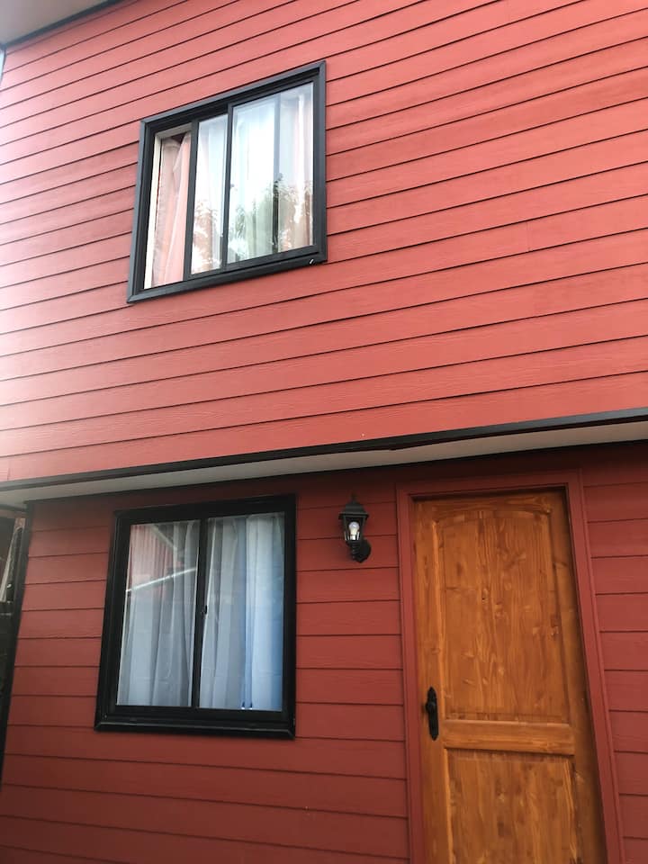 Acogedora Cabaña  Con Estacionamiento - Valdivia