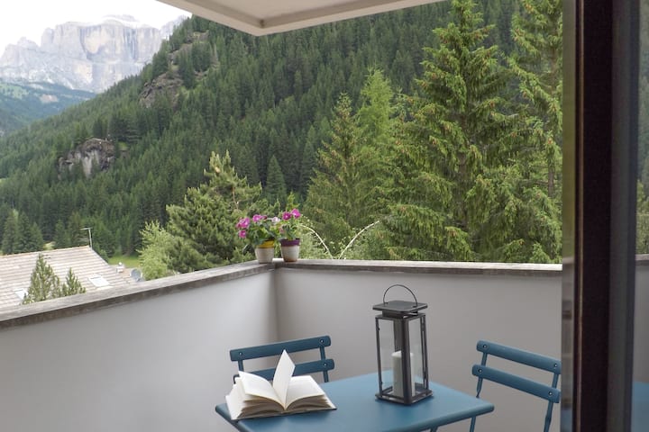 Appartamento Dolomiti-val Di Fassa - Alta Badia