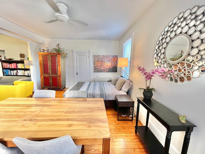 Spacious Apartment In Adams Morgan - Washington, D.C., DC