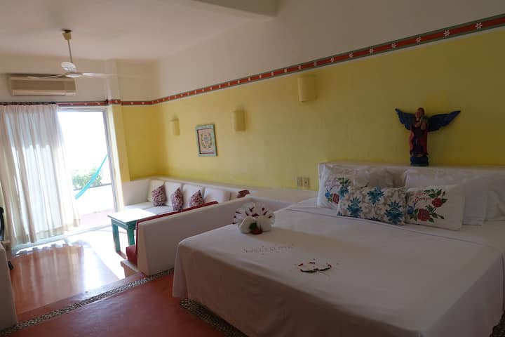 Suite, Dos Camas Mat. A 8 Min Caminando A Playa - Zihuatanejo