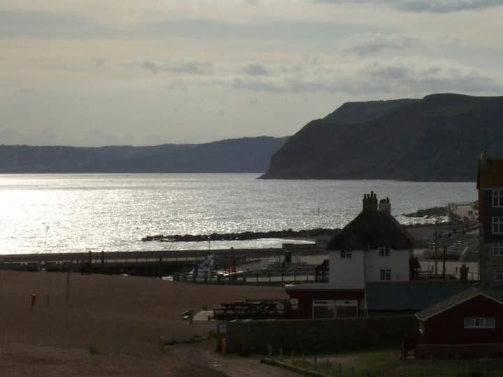 Dorset Cliff House - Bridport