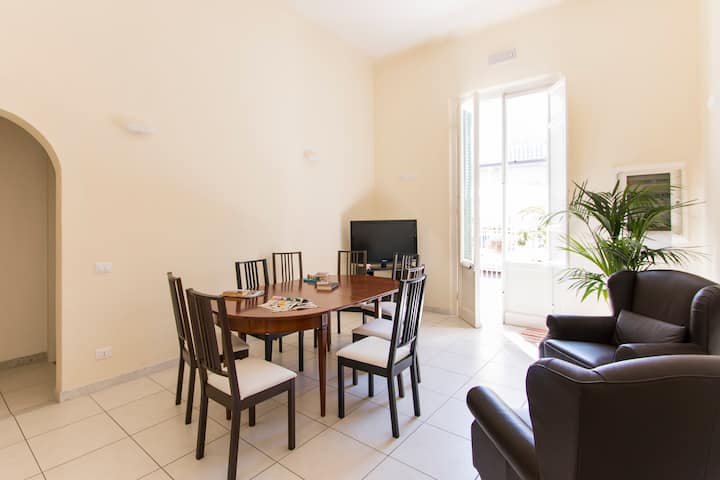 " I Nespoli  " B&b A Viareggio Mare&carnevale - Pietrasanta