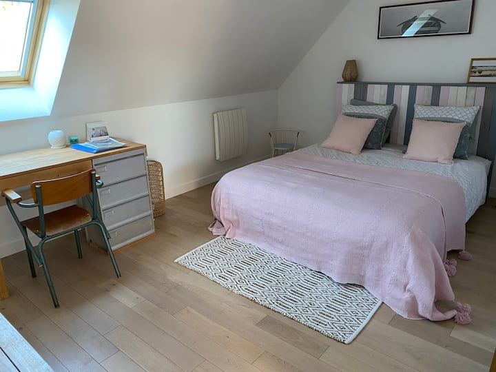 Chambre Au Calme Et à 2 Min Du Centre Ville - Abbeville