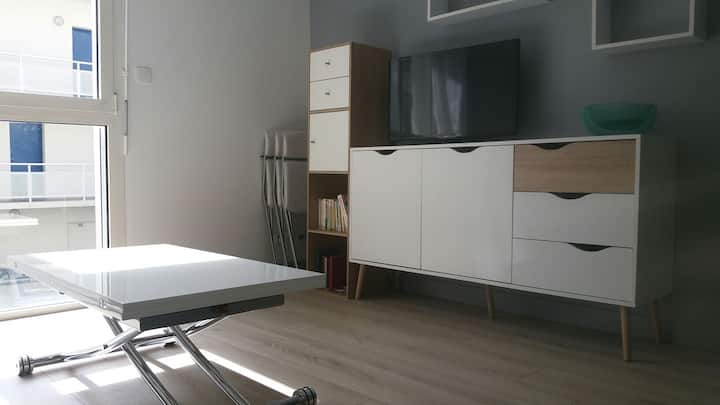 App.t2 Neuf à Deux Pas Du Vieux Port Et De La Gare - ibis Styles La Rochelle Centre