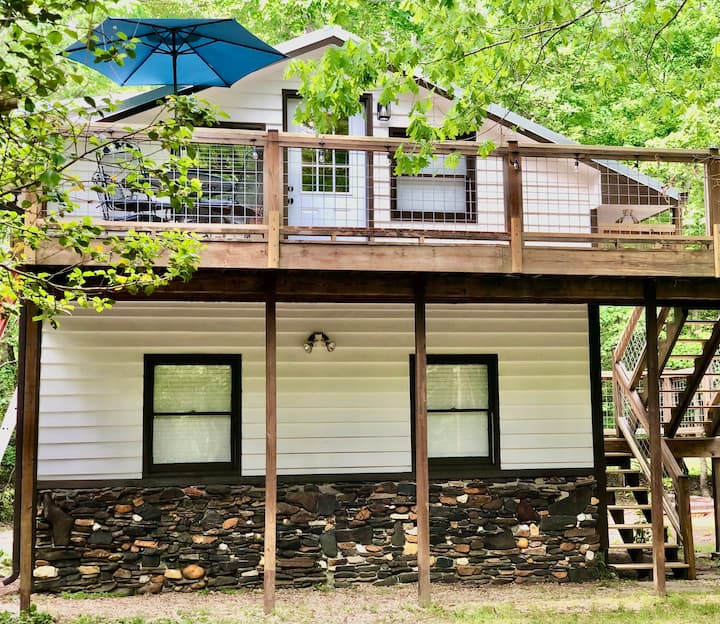 River Rock Cabin - Private Escape On The River! - Dahlonega, GA