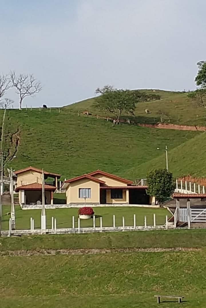 Chácara Em ÁGuas De Lindóia - Águas de Lindoia