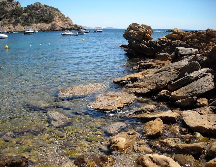 "Le Traversant" Calanque De Méjean. Côte Bleue. - Calanque de l'Erevine