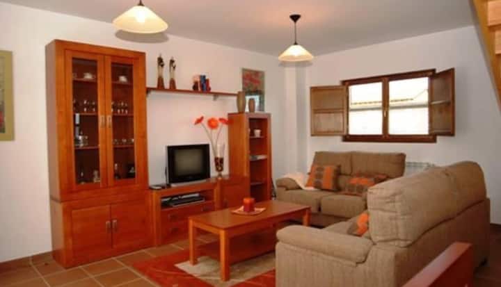 Chalé Semi Nuevo A 600m De La Playa - Llanes