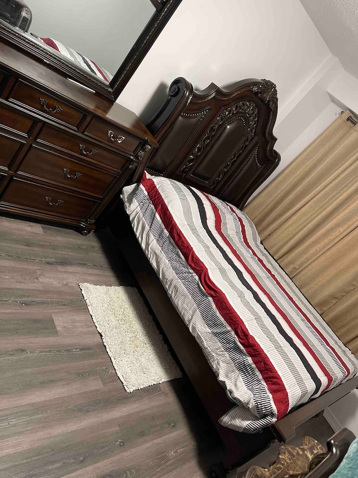 The Bronx Vacation Rentals | Apartments and More | Airbnb