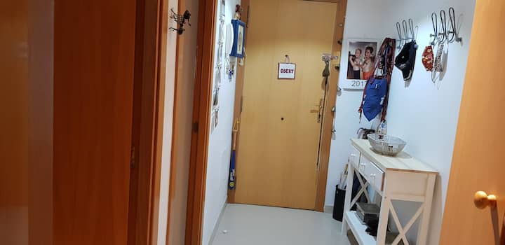 Confortable Y Moderno Piso Muy Cerca Del Mar. - Calafell