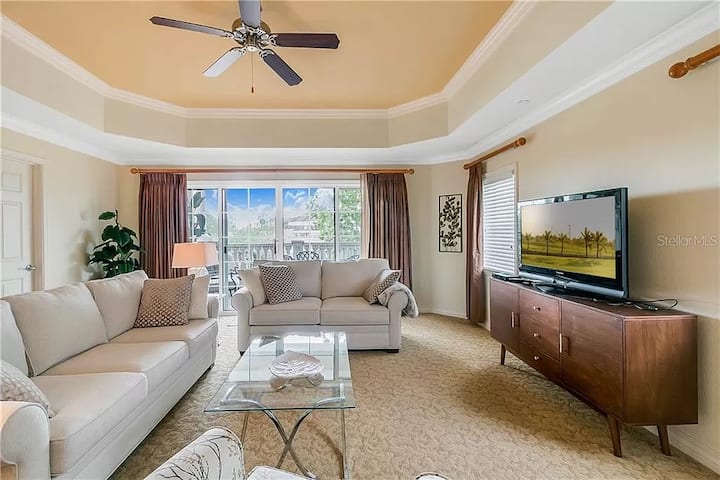 Discounted Luxury Condo At Reunion Resort ,Kissimmee - Haines City, FL