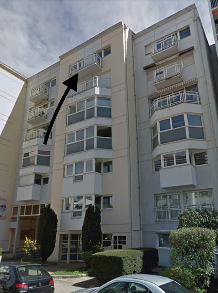 T2 Centre Ville  Possibilité De Garage En Option - Aix-les-Bains