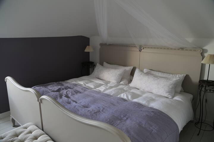"Peinture" Mit Frühstück (2 P) - Die Villa B & B - Friedrichshafen