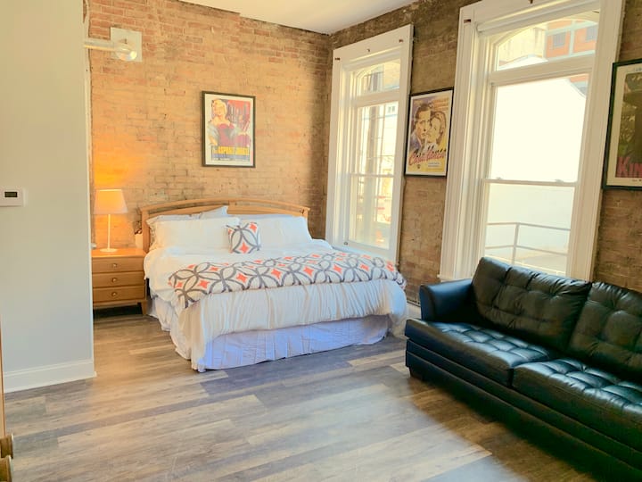 Cool downtown Cincinnati loft centrally located! - Condominiums for ...