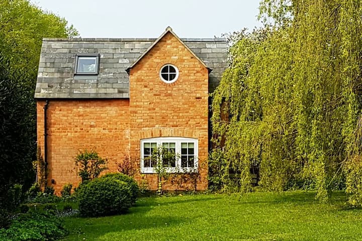 Peaceful Cotswolds, Country Walks/pubs/shops/cafes - Cirencester