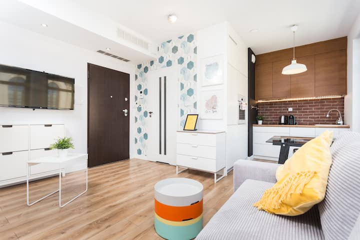 Inpoint| Studio|close To The Old Town|parking Opt - Krakow