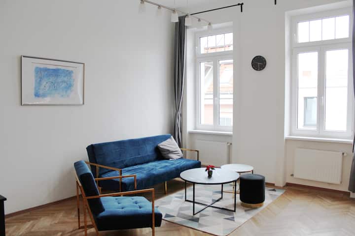 Josef's Home | Urban Classic Apartment | 02 - Vienna