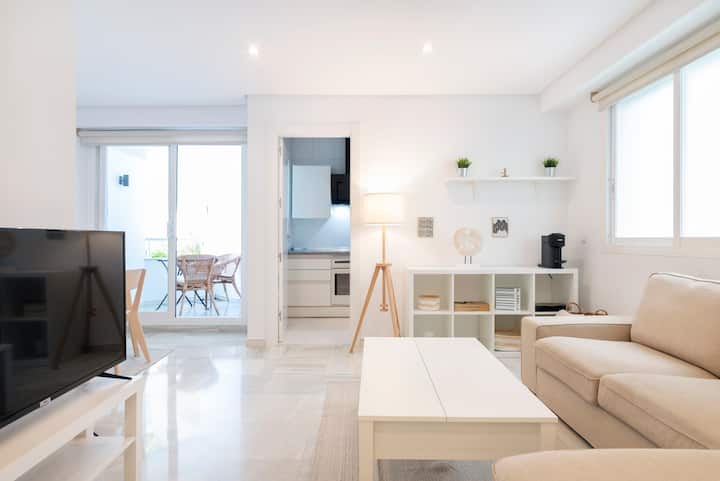 Apartamento En El Centro Y Primera Línea De Playa - Marbella