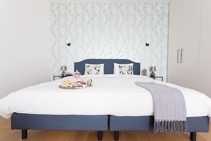 Sunny Designer Studio W/ Ac & Balcony | Near Metro - Wien