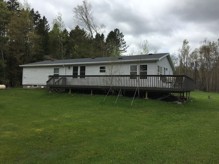 Home Away From Home 2 Bedroom 1 Bath Whole Home - Duluth, MN