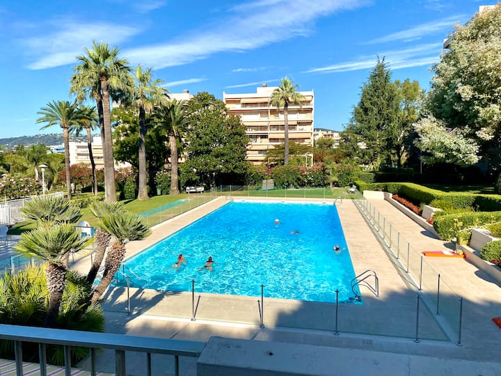 Juan Studio Climatisé Piscine Parc Proche Plages - Juan-les-Pins