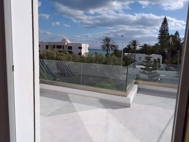 Villa Pied Dans L Eau - Hammamet