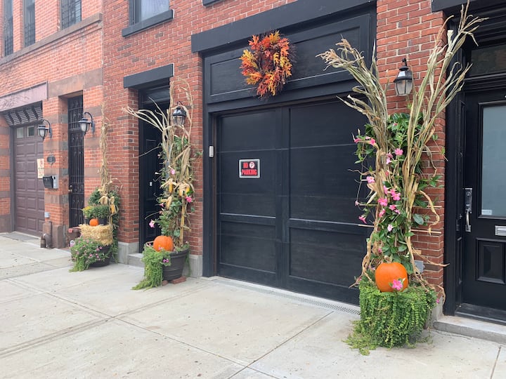 Brooklyn Carriage House - Brooklyn, NY