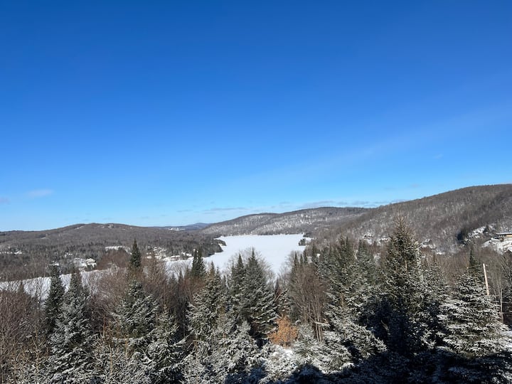 Condo Luxueux Vue Sur Lac à Cap Tremblant Avec A/c - Mont-Tremblant