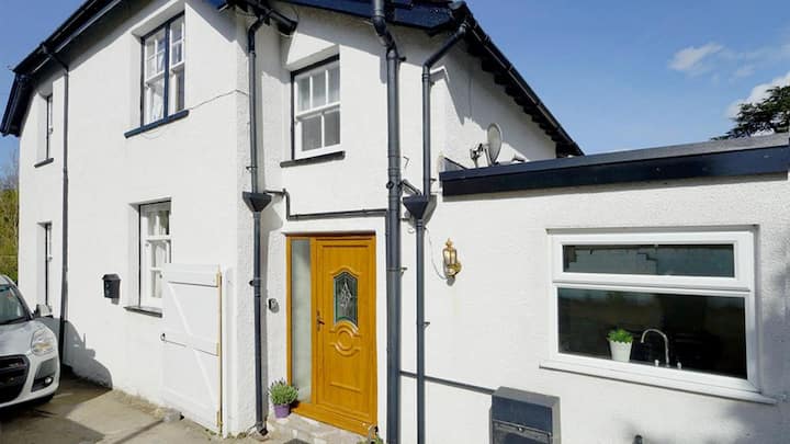 Rhos Cottage, Cosy Bolthole Nr Historic Conwy Town - Conwy