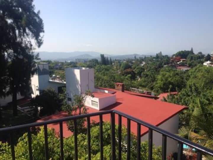 Casa Con Vista Panoramica En Mejor Zona De Cuerna - Cuernavaca