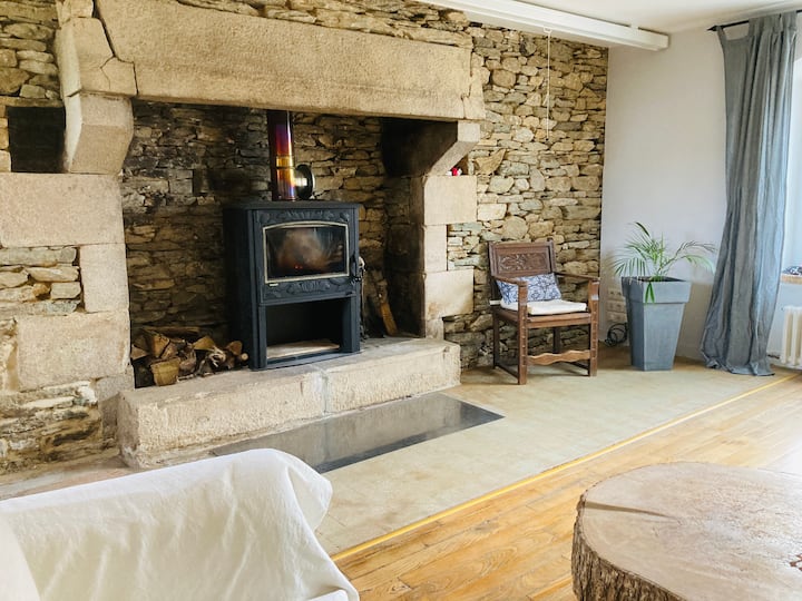 Maison Bretonne Typique Entre Mer Et Campagne - Bretagne